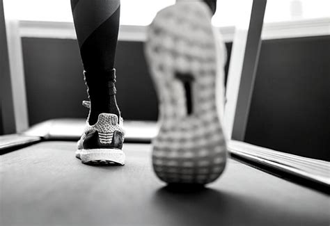 Should You Walk Backwards On The Treadmill Yes And Here Is Why