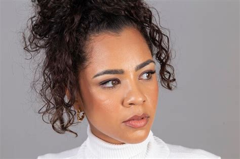 Premium Photo Beautiful Afro Woman With Tied Up Hair