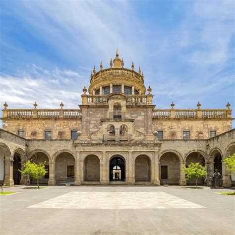 5 Reasons Why This Cultural City In Mexico Is Breaking All Time Tourism