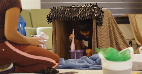 Pretend play: making sense of the world | First 5 Forever | State Library of Queensland