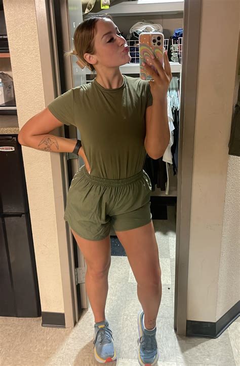 Who Wants To PT With Me Military Uniform Porn Hot Sex Photos Com