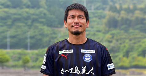 อาโอยามะ ชงทีมเจลีกคว้าเซนเตอร์ทีมชาติไทย