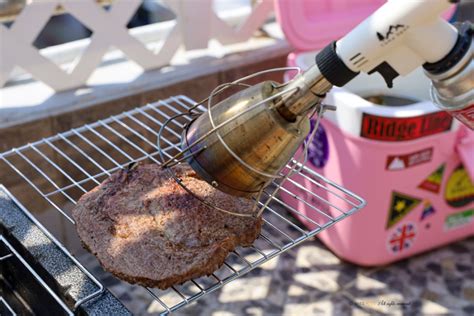 토마호크 스테이크 굽기 시즈닝 미국산 소고기구이 숯불 바베큐 굽는법 캠핑요리