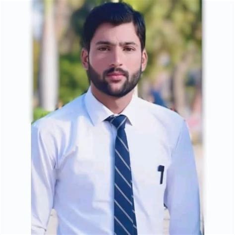 𝑨𝒅𝒗 𝑴𝒖𝒉𝒂𝒎𝒎𝒂𝒅 𝑯𝒂𝒔𝒏𝒂𝒊𝒏 Malihasnain • Threads Say More