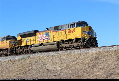 Up 8695