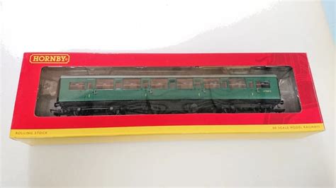Hornby R4303b Br Maunsell Corridor 1st Class Coach No7229 New £3999 Picclick Uk