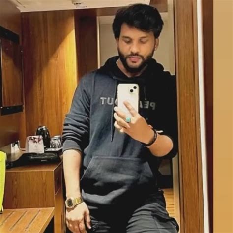 Mohit Shukla 🇮🇳 (@mohitshukla23official) • Threads, Say more
