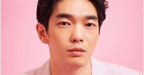 배우 백수장 매니지먼트 구와 전속계약 체결 긍정적 시너지 기대