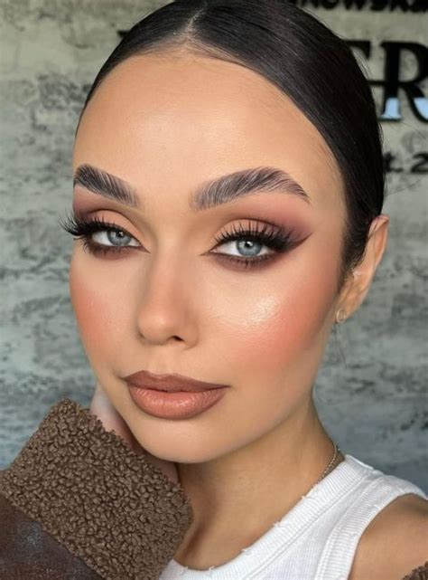 Evening Makeup Looks 10 Simple Yet Stunning Ideas