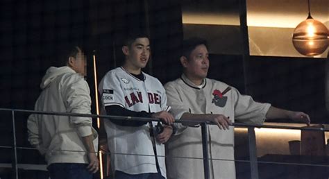 군 생활중에 고현정·정용진 아들 미국 명문대 졸업 후 전해진 충격적인 근황