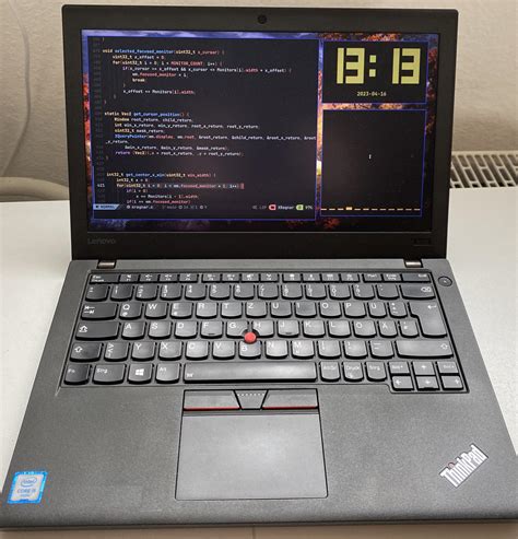 [xragnar] running my own wm on the x270 r unixporn