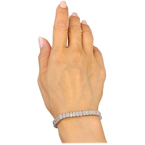 17 29 Ct Natural Ruby And Emerald Cut Diamond Bracelet For Sale At 1stdibs