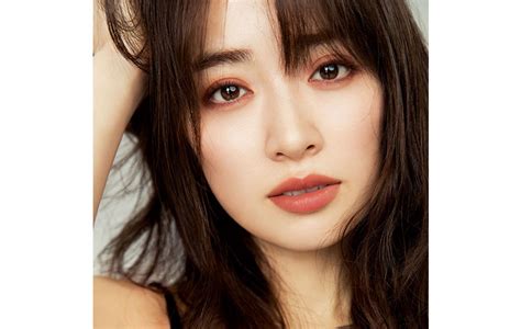 目を大きく見せるメイク方法！プロ直伝・デカ目を叶えるテクニックを総まとめ Domani