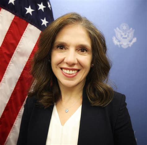 Abd İstanbul Başkonsolosluğuna Julie Eadeh Atandı Julie Eadeh Kimdir