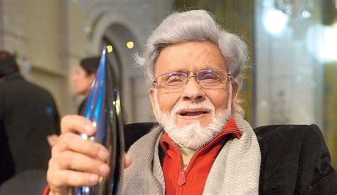 Bio Satish Gujral Architect New Delhi Dwello