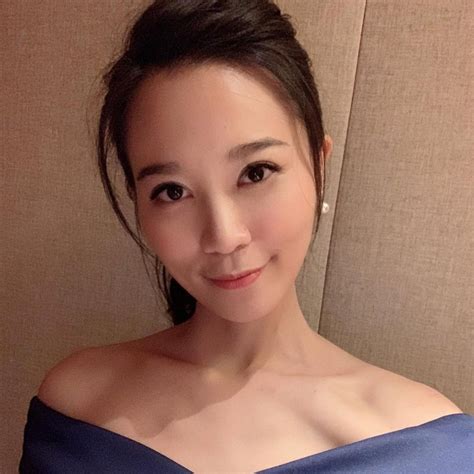 Alice Yu Créateur De Mode Fashion Design Linkedin