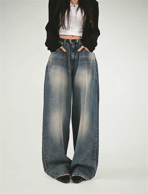 시크윈 카리나 첫눈챌린지 팬츠 트루 스티치 포켓 힙 워싱 와이드 데님진 위시버킷