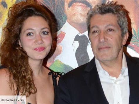 Alain Chabat sa fille Louise se confie sur sa première grossesse et lavortement quelle a