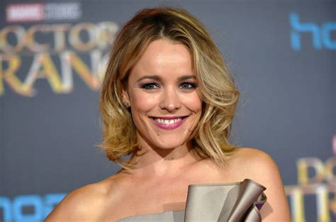 Watch Rachel Weisz Rachel Mcadams Share A Forbidden Love In