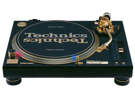 Panasonic Kills The Technics Analog Turntables Softpedia