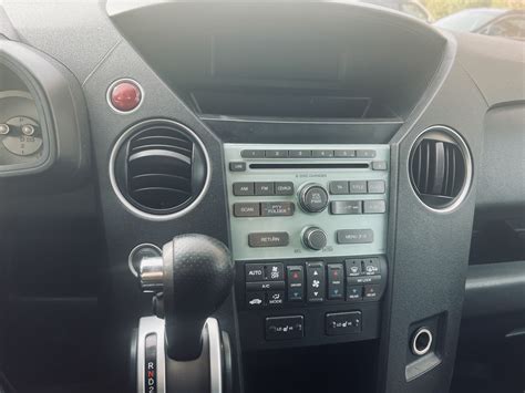 Черная магнитола) — Honda Pilot (2G), 3,5 л, 2008 года | автозвук | DRIVE2