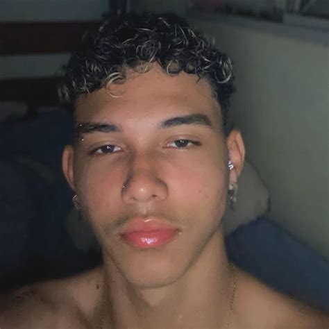 Maia (@016_maia) • Threads, Say more