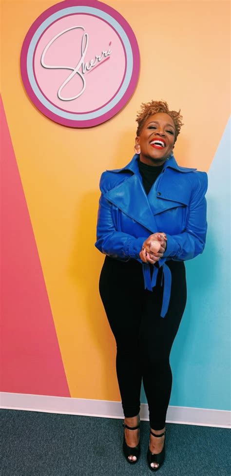 Avery Sunshines Feet