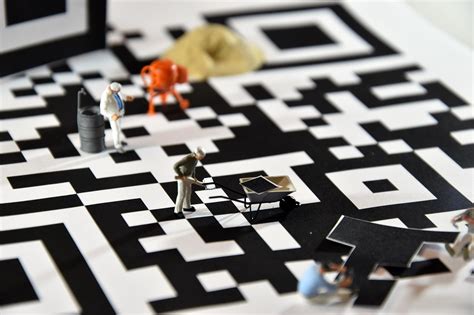generate and send qr codes for event sessions realtime