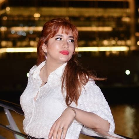 Sofía Barcia Youtube