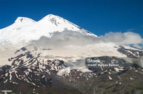 코카서스 산맥 백인 눈 산 또는 화산 엘브루스의 관점 풍경 보기 유럽에서 가장 높은 봉우리 0명에 대한 스톡 사진 및 기타 이미지 Istock