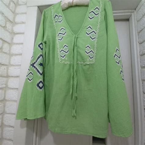 Блузка — ціна 300 грн у каталозі Блузи Купити жіночі речі за доступною ціною на Шафі Україна