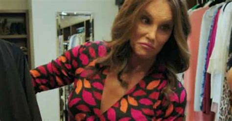 Caitlyn Jenner Promotes Safe Sex By Handing Out Free Condoms And Lube At Gay Pride Mirror Online