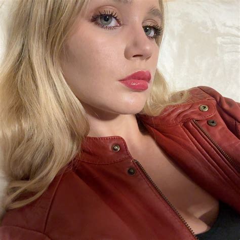 𝓐𝓵𝓲𝓼𝓪 𝓢𝓪𝓶𝓼𝓸𝓷𝓸𝓿𝓪 🌊relax 🙏🏻🌲 Relax Enisey Siberia Niceplace