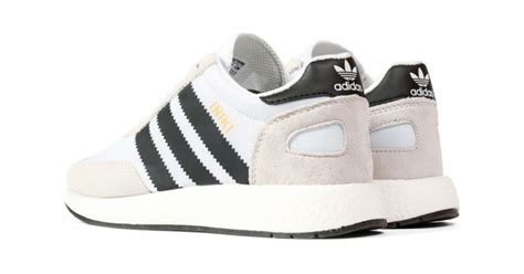 Женские кроссовки Adidas Iniki Runner белые - Купить с доставкой по ...