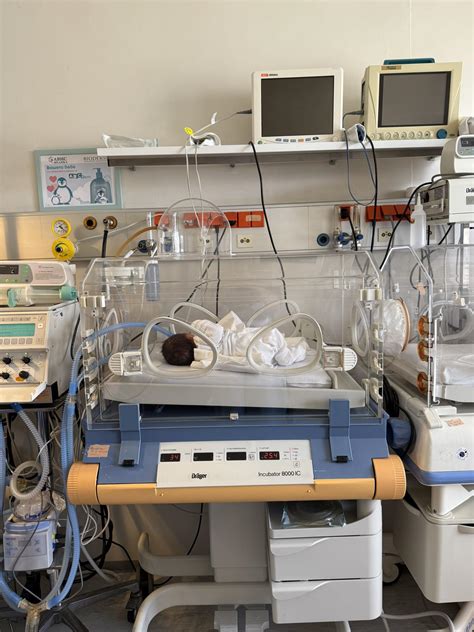 Авис Медика 🏥 МБАЛ “АВИС Медика” Висококачествена Неонатологична Грижа 👶 Второ ниво на