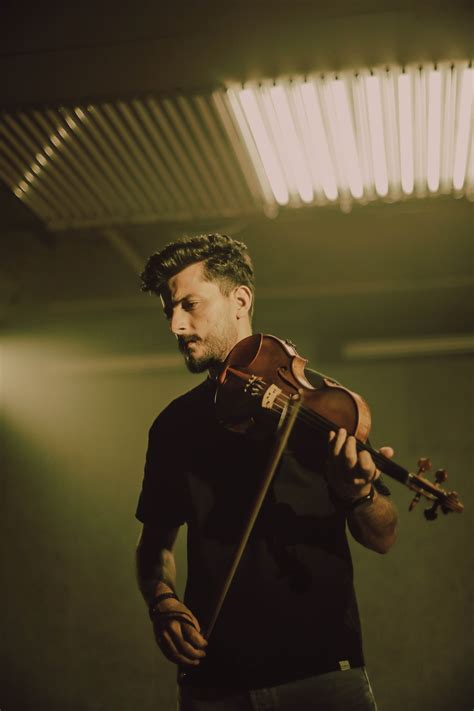 O βιρτουόζος του βιολιού Andre Soueid Live στο Botoxe Χριστίνα Πολίτη