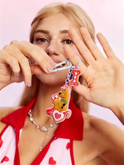 Scooby Doo X Shein 1pc Cartoon Heart Shaped Keychain Shein Usa