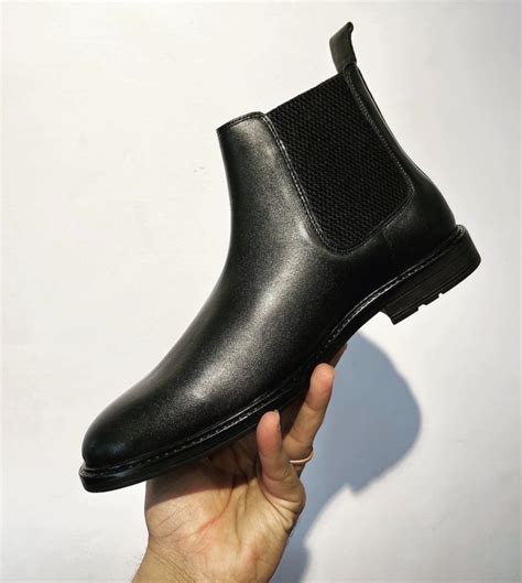 Classic Feet On Twitter Leather Or Suede Please Help Retweet My