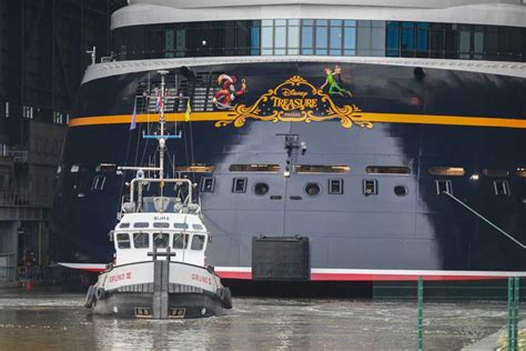 Disney Treasure Floats Out And Disney Destiny Floating Engine Room