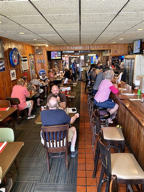 The Homemade Lasagna At This Restaurant In Pennsylvania Is Out Of This