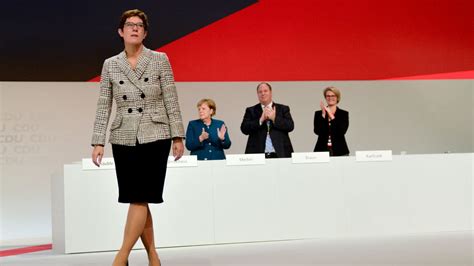 Deutsche Politikerin Annegret Kramp Karrenbauer Porno Bilder Sex Fotos Xxx Bilder 3842657