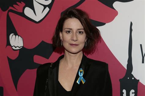 Maja Ostaszewska Zapozowa A Topless W Wa Nej Akcji Natemat Pl