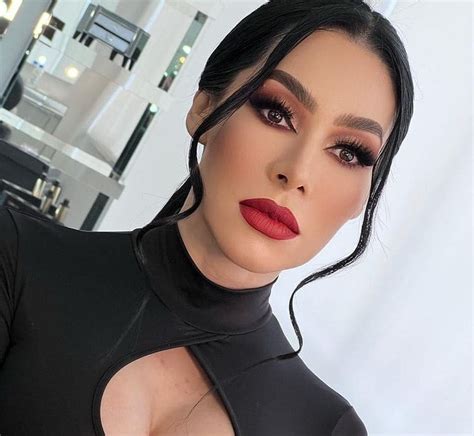 Estatura De Yuliett Torres