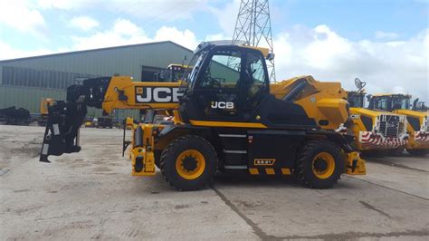 Brand New Jcb Rotating Telescopic Handler 5 5 21 Available For Demonstration Gunn Jcb Ltd