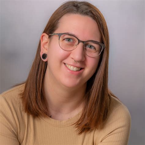 Natascha Gulden Produktionsmitarbeiter Dronco Gmbh Xing