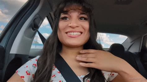 Jayda Blayze Thrift Store Outfit Shopping Bound To Be Gagged