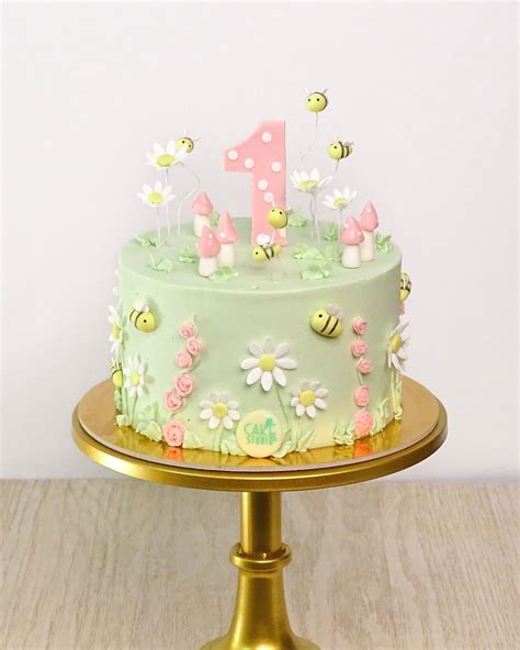 37 Ideas De Pastel Abejita En 2025 Fiesta De La Abeja Pastelitos De