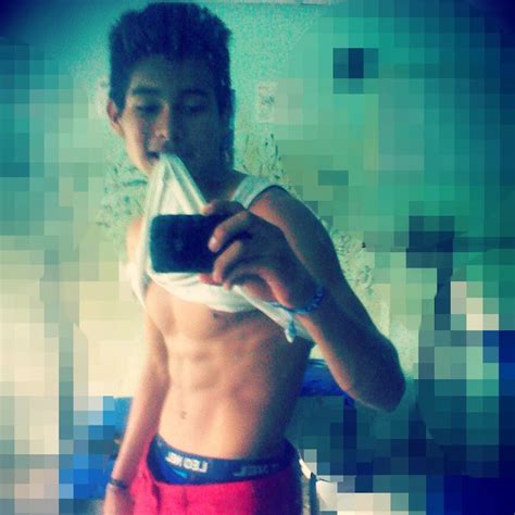 Khristian Alvear Youtube