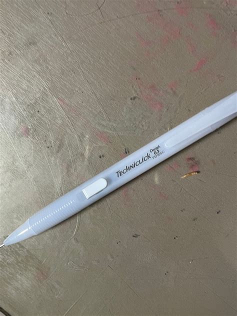 이 샤프 사면 기본적으로 들어있는 샤프심 어떤건가요 지식in