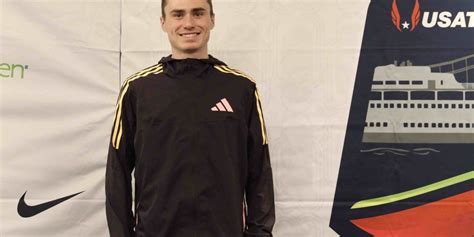 Coached From Afar Hoey Poised To Finally Make First National Team